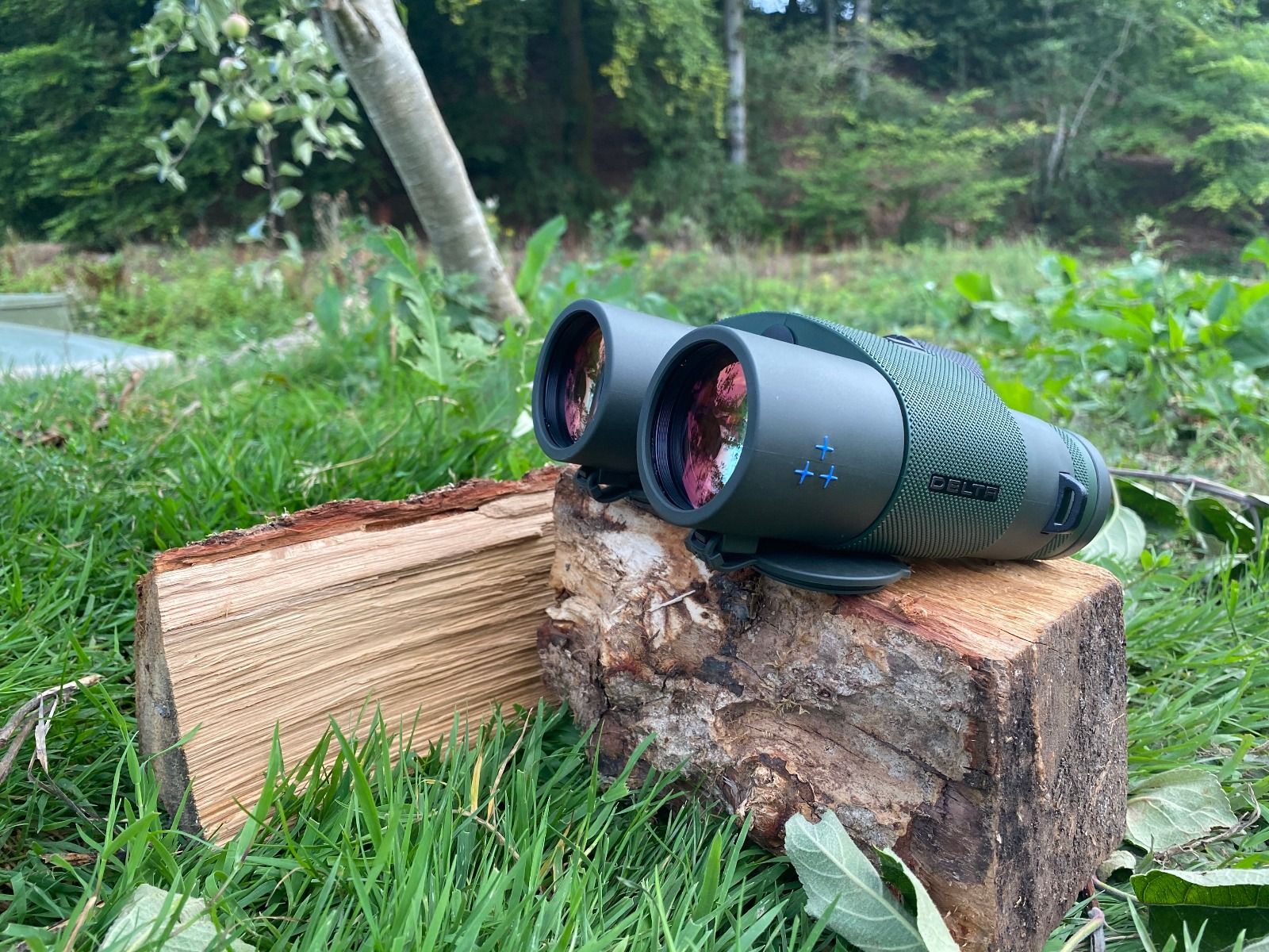 Delta Titanium RF 9x45 HD Laser Rangefinding Binoculars
